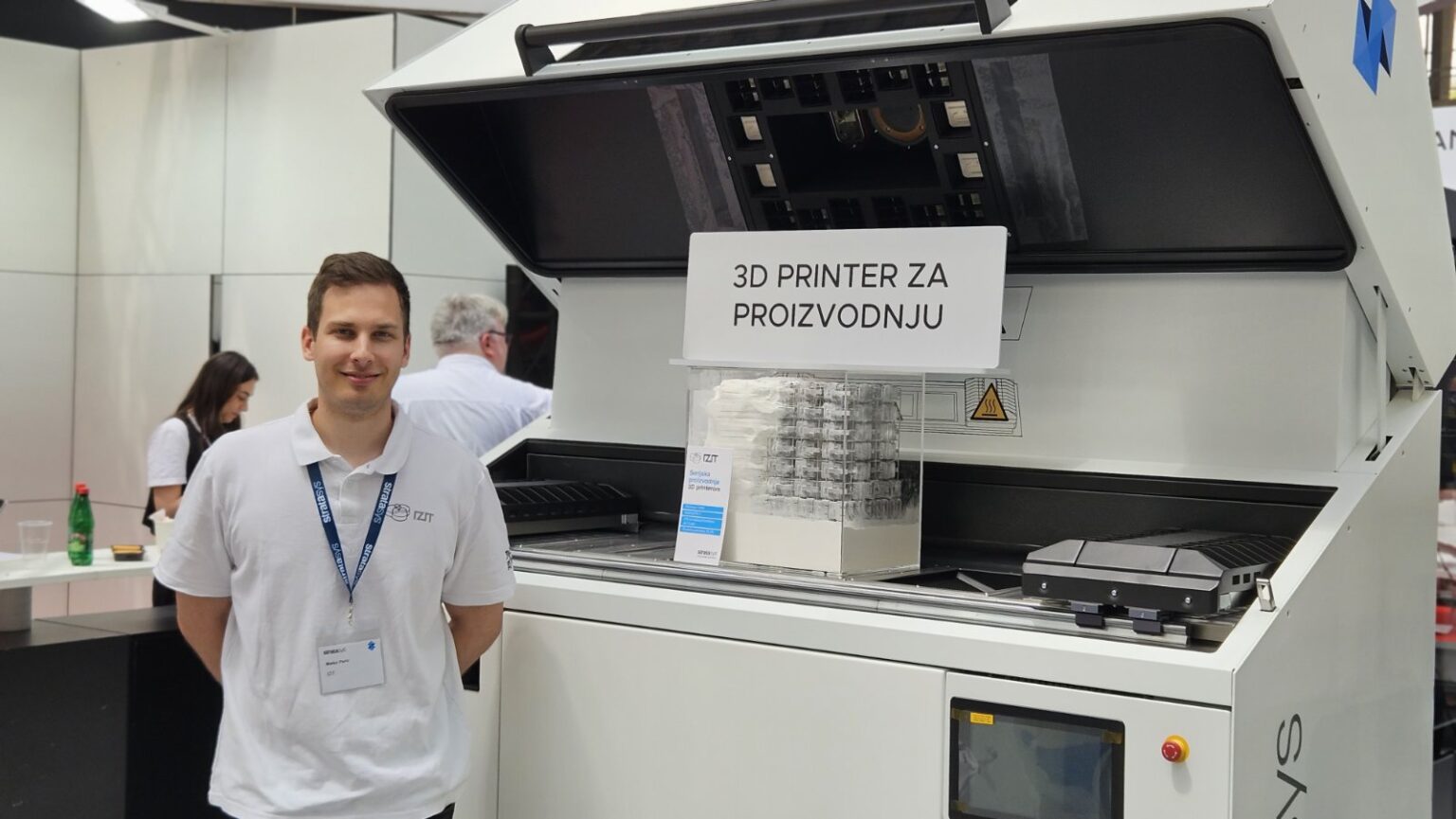 IZIT: Accelerating Innovation with Industrial 3D Printing and Additive ...
